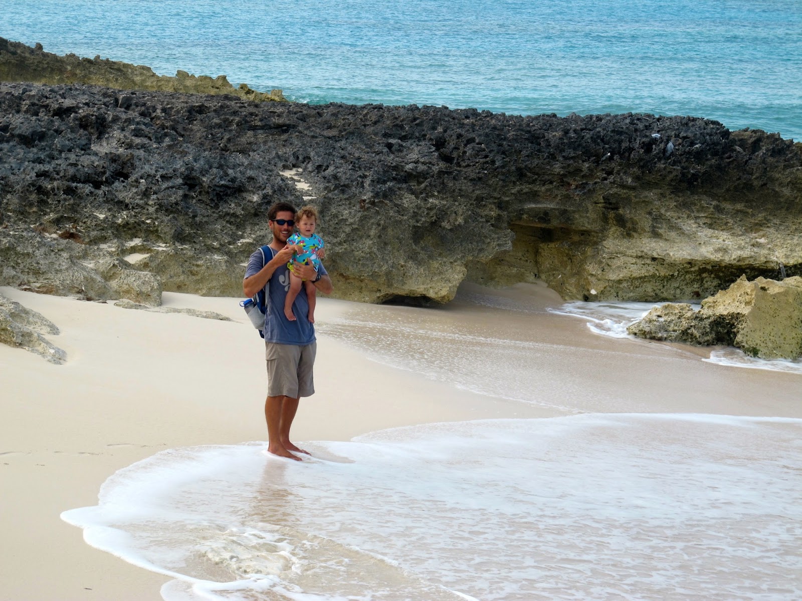 Windtraveler: Hiking in the Bahamas