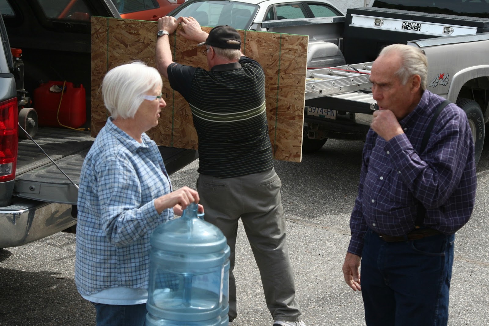 Orchard City Notes: Church Bee - Cleaning Bee