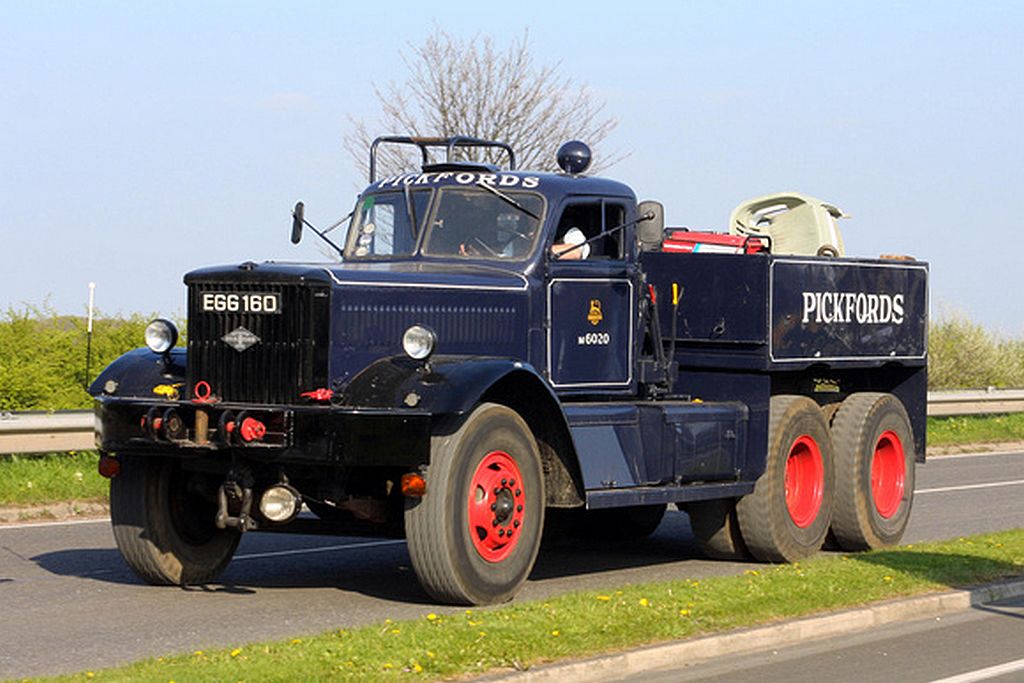 Panzerserra Bunker- Military Scale Models in 1/35 scale: Diamond T980 ...