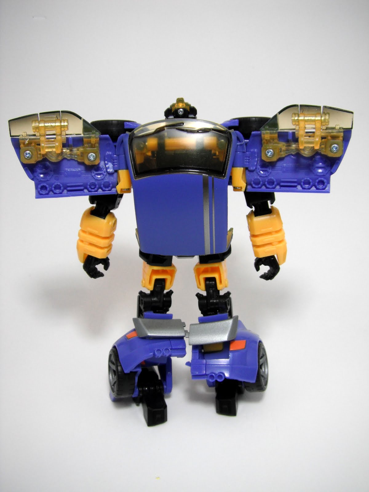 didactic diversions: Botcon 2012 SG Heroic Decepticon Treadshot