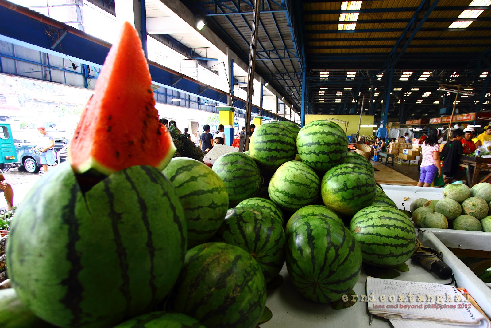 LENS AND BEYOND Philippines (vol. 1): Batch 35: Gandang Palengke ...