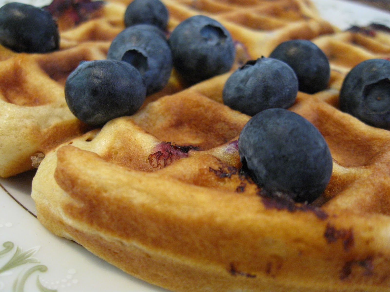 Carpe Cibus: Blueberry Buttermilk Waffles