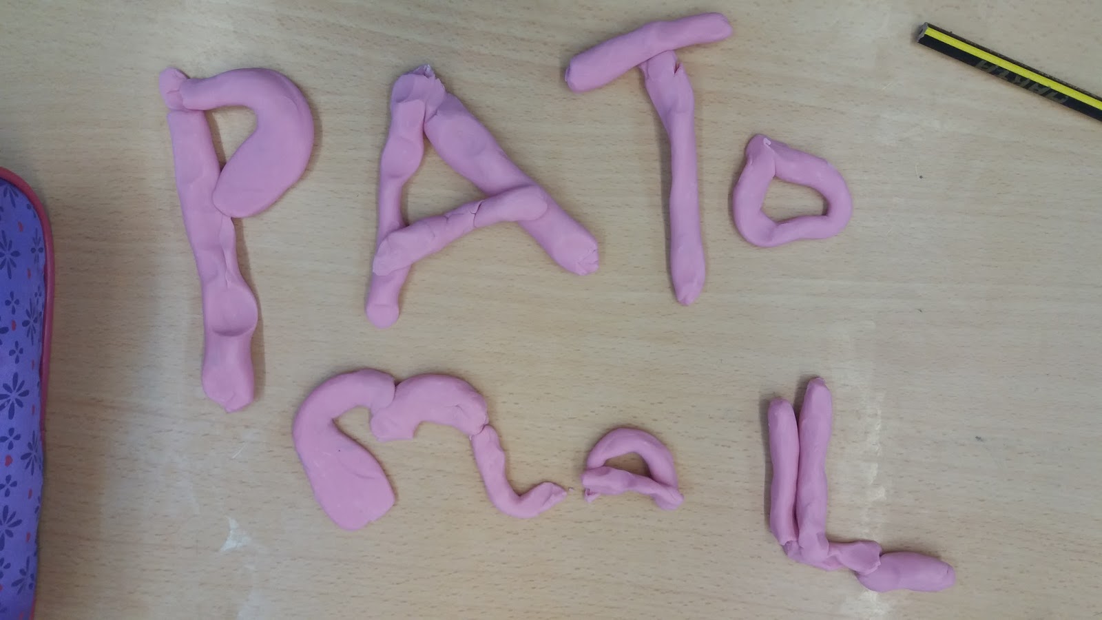 ¡Quiero saber más!: LETRAS CON PLASTILINA