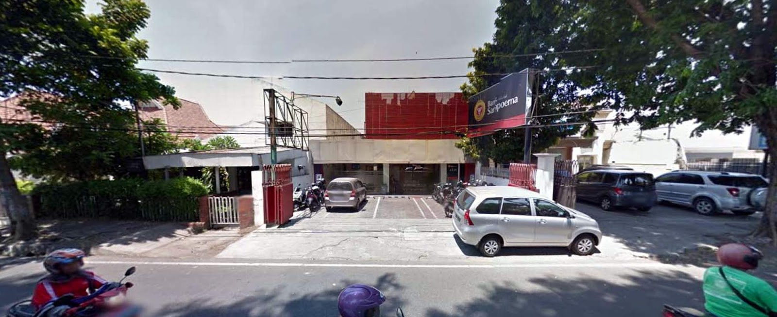 Bank Offices: Bank Sahabat Sampoerna