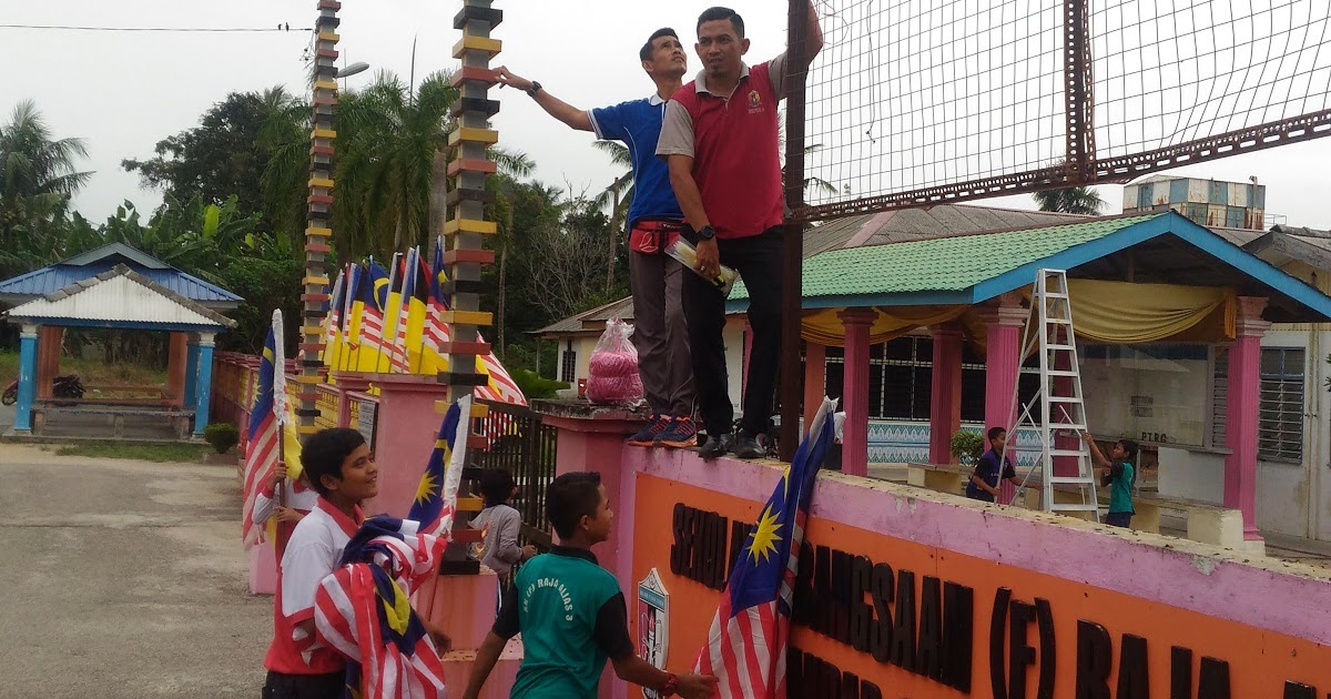 SK FELDA RAJA ALIAS 3: Aktiviti Memasang Jalur Gemilang Bulan ...