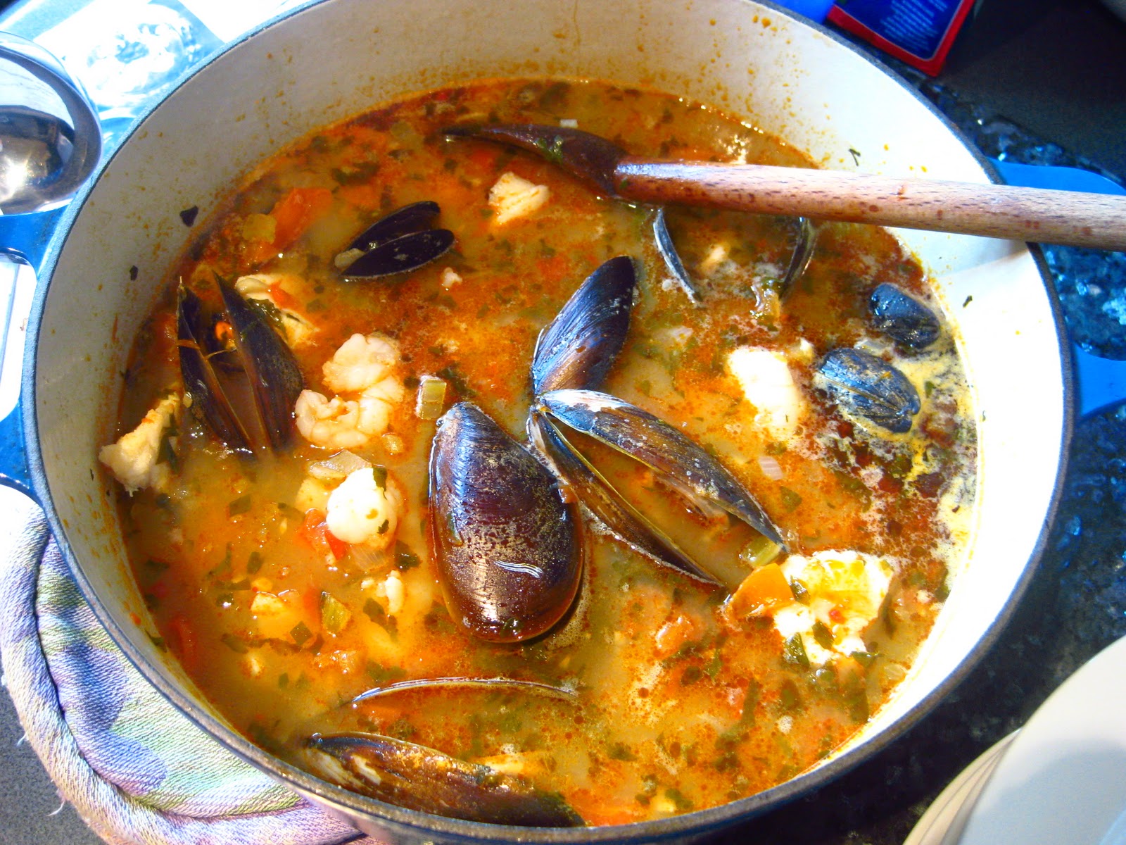 queen bee allergy free: Moroccan Seafood Soup