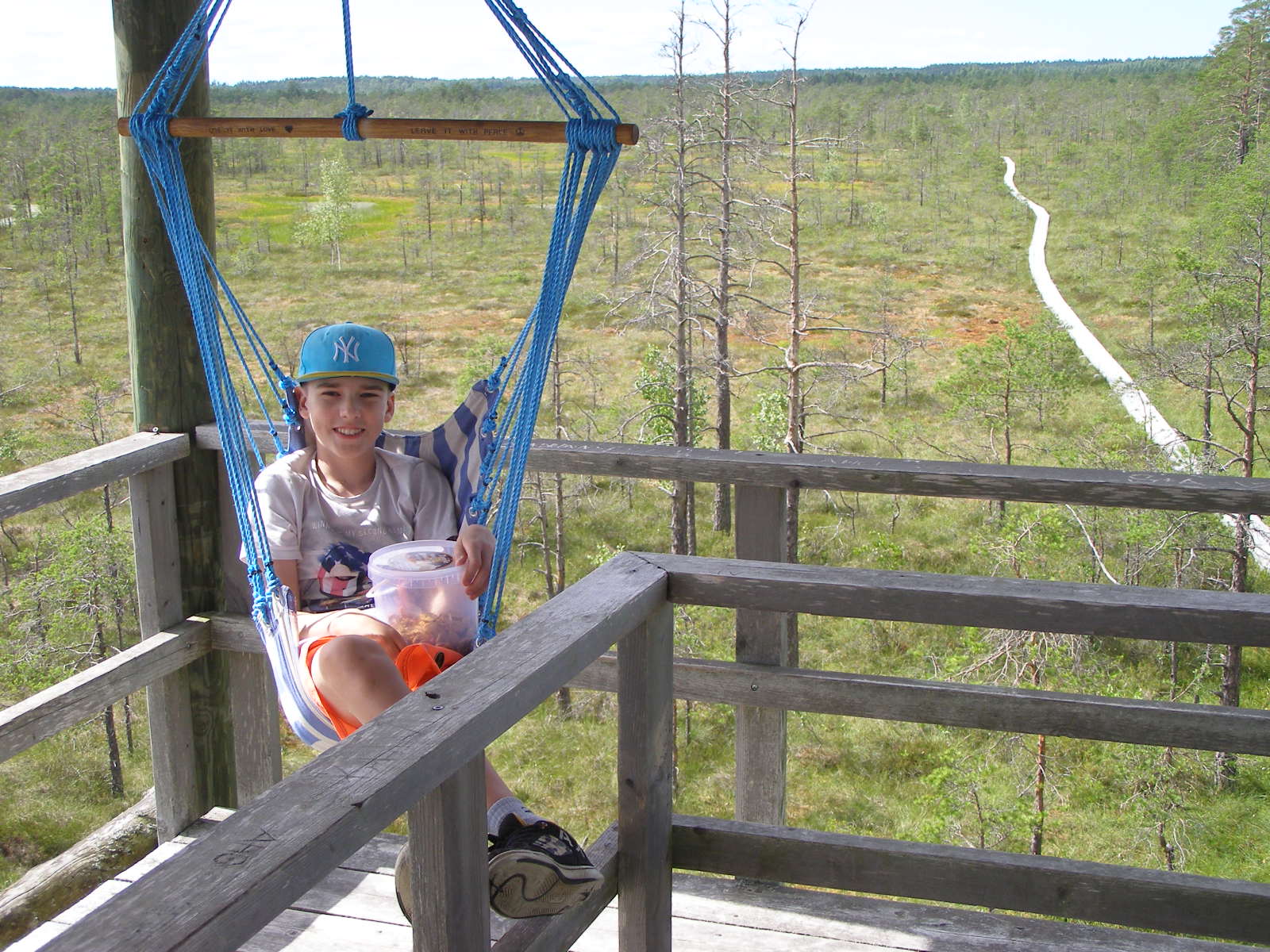 Uz Cenas tīreļa purva takas