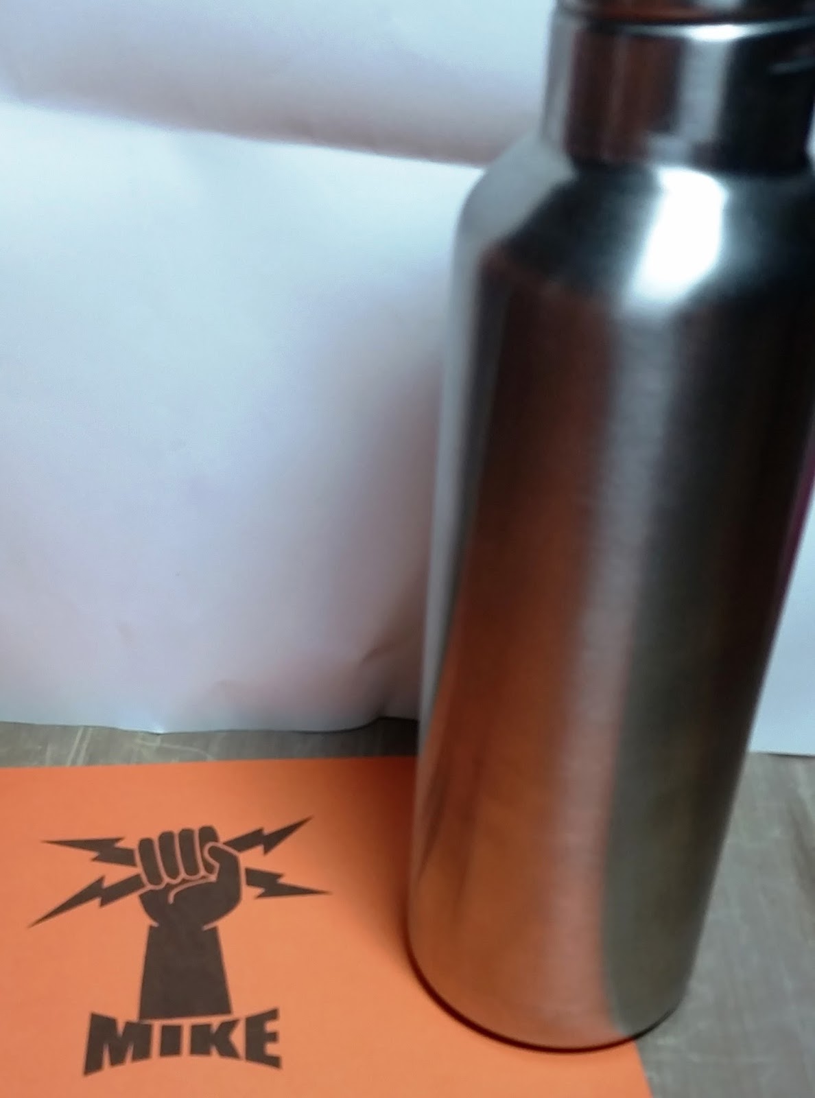 Erin Reed Makes: Personalized Water Bottle **Xyron and CCB**