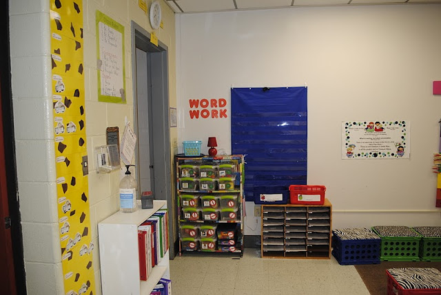 Keeping Up With Class: How bout a classroom tour?