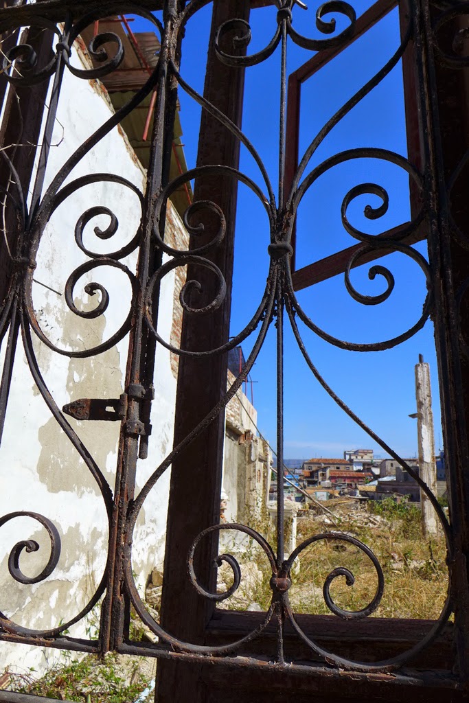 Travel Kat: March 2013