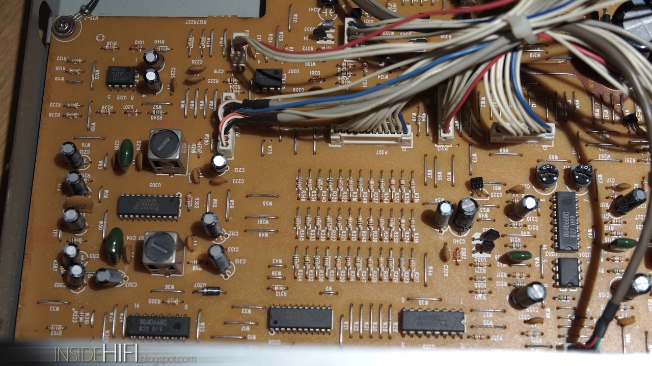 Inside Hi-Fi: Teac W-860R