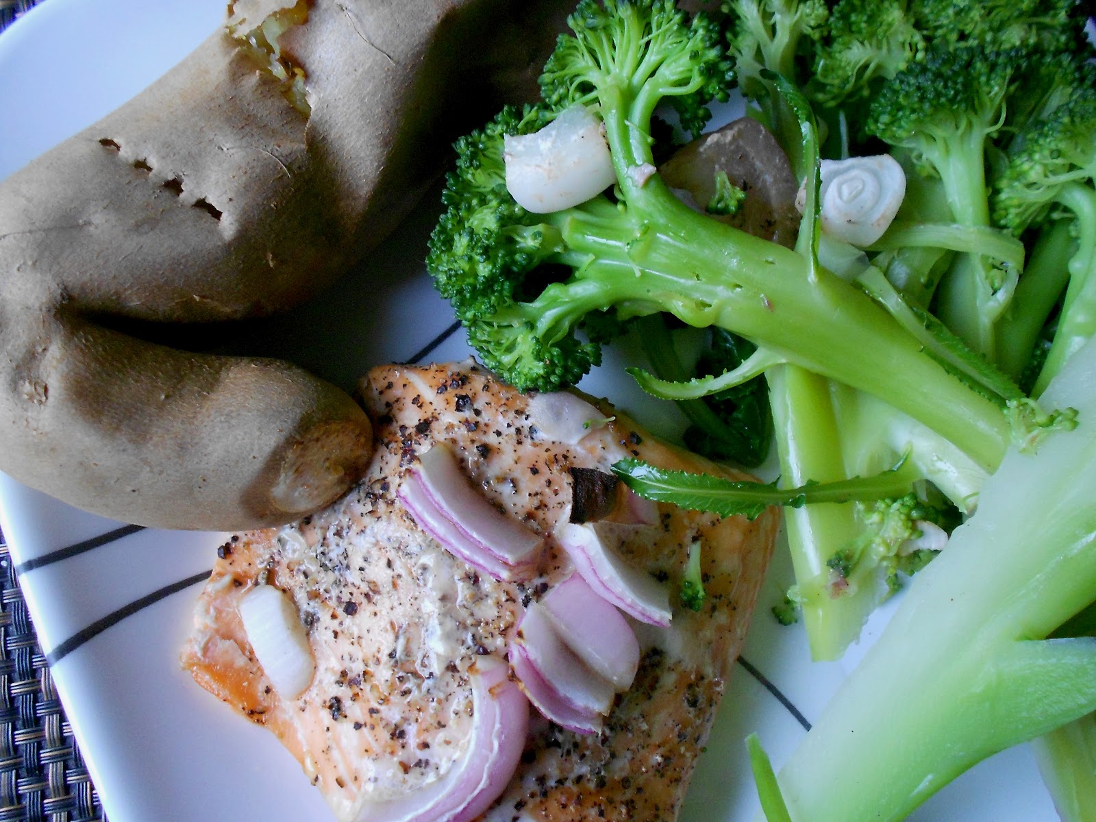 Snacking Squirrel: Food Deformities