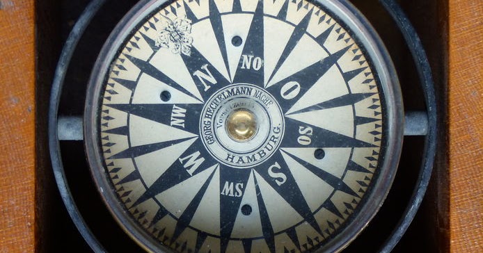 Captain F.L.Woodleg: Koers verleggen