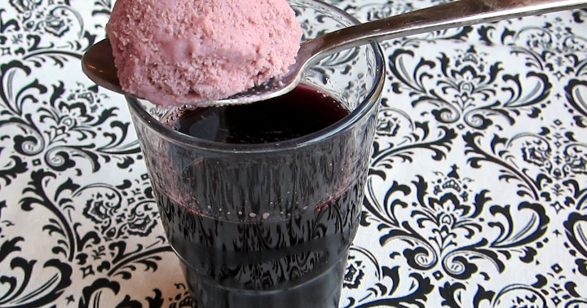 Ommy Noms: Three-Ingredient Grape Sherbet