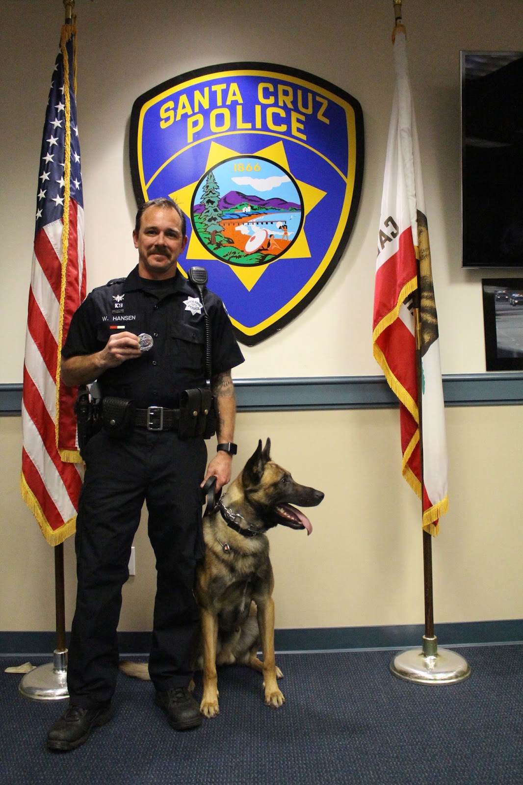Santa Cruz Police: SCPD is pleased to announce its two new K9 Teams!