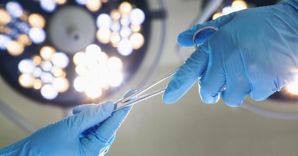 The Faces Of Endo : Mirror, Mirror on the wall who's the best Endo ...