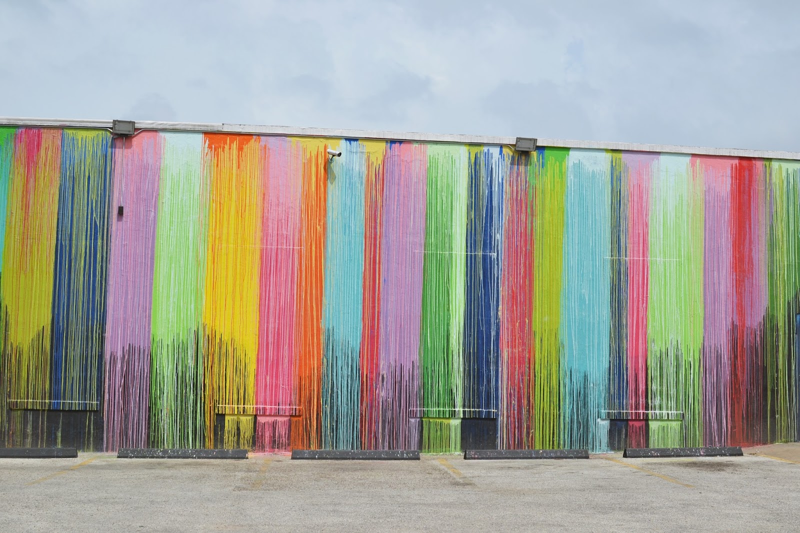 houston's biscuit wall - The New Wittys