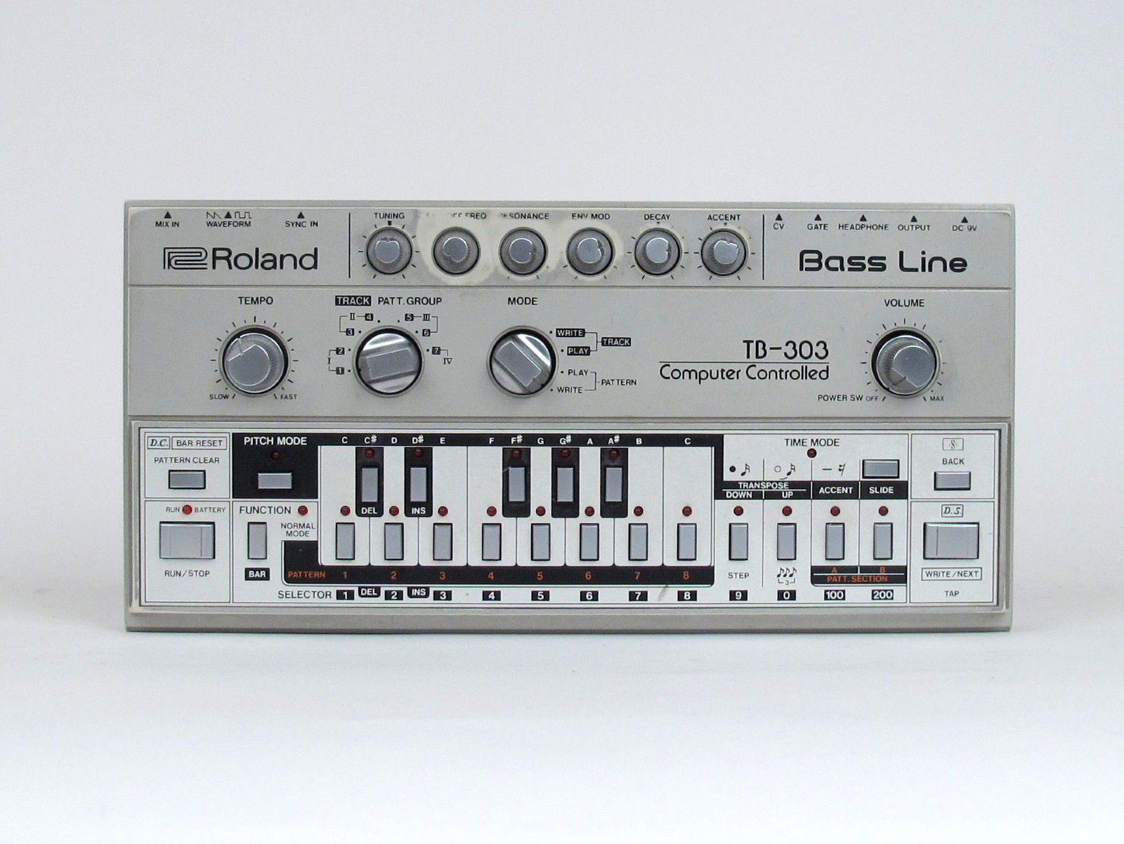 MATRIXSYNTH: Roland TB-303 Bass Line Synthesizer with Gig Bag