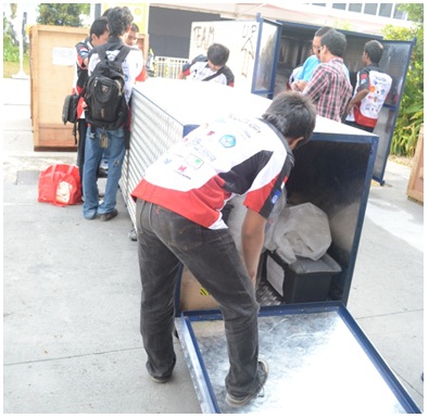 ITS TEAM - SAPU ANGIN SHELL ECO MARATHON 2012