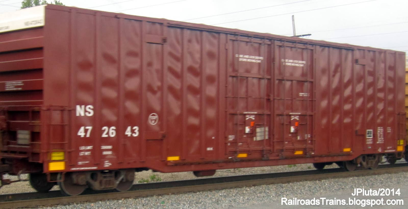 RAILROAD Freight Train Locomotive Engine EMD GE Boxcar BNSF,CSX,FEC ...