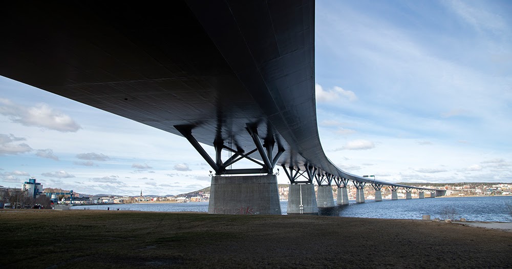 Sundsvallsbilder.com: Under Sundsvallsbron