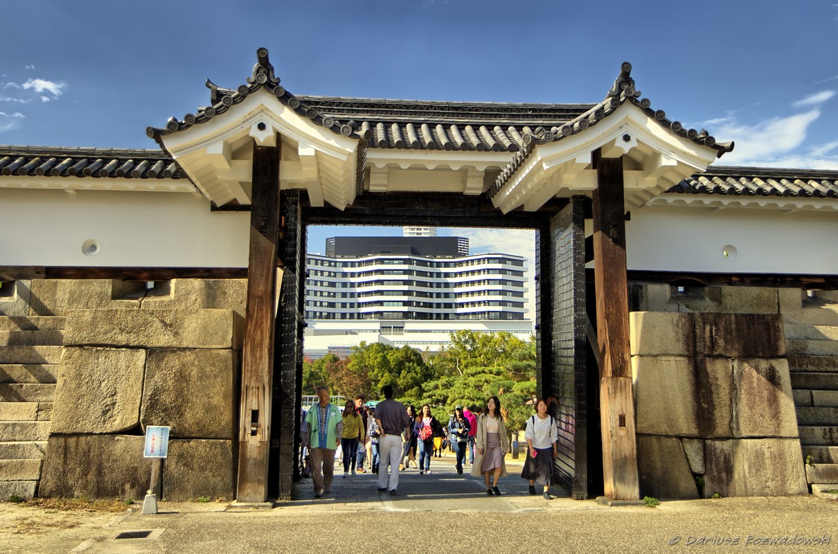 Travel Memory Blog: Osaka Castle, Otemon Gate’s Pillar Splice