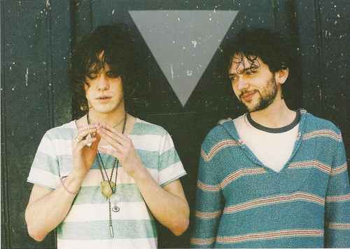 MR FERRERO: Música para degustar: MGMT.(The Management)