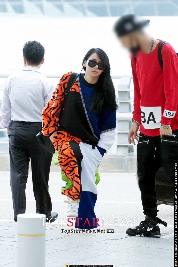 2ne1 CL Airport Fashion - Official Korean Fashion