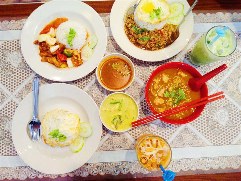 Pei Rong Tomyam Gong Restaurant 配榕東炎宫_EATING THAI FOOD@Bayan Lepas ...