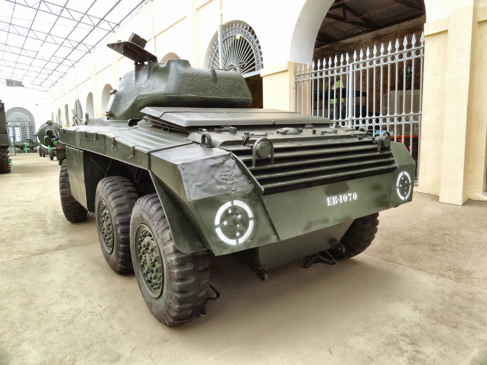 Plastic Models on the Internet: Walkaround vol.11: T17 Deerhound 6X6 ...