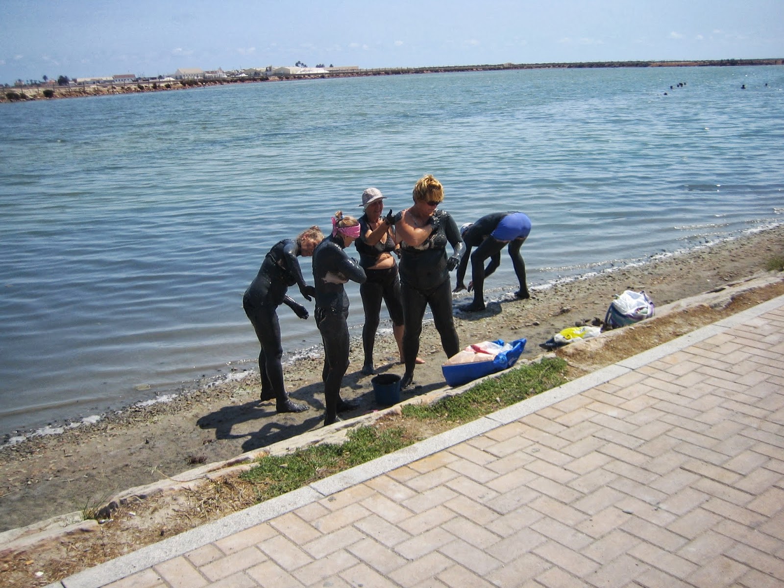 Betsy's Briefings: A Mud Bath at Lo Pagan