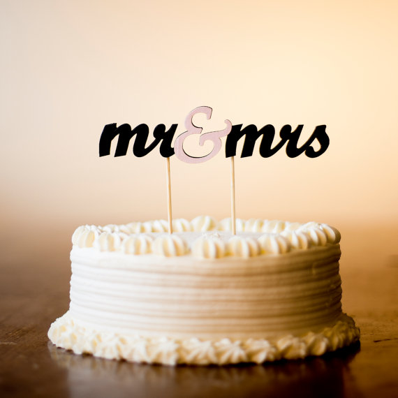 Pretty Little Things: In The Details: Creative Cake Toppers