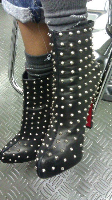 Absolutely Angie Harmon: MASTER POST: Angie Harmon's shoes of the day!