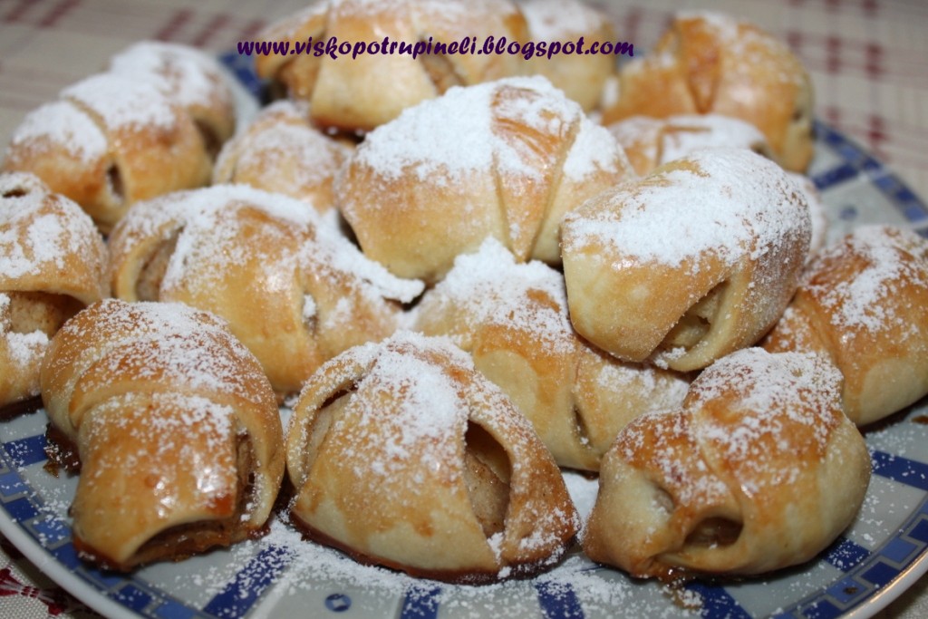 Visko po trupinėlį: Skarelės su obuoliais