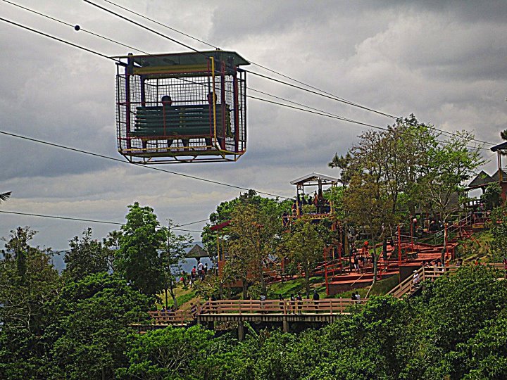 TAGAYTAY TOUR: Picnic Grove - The Feeling Blogger