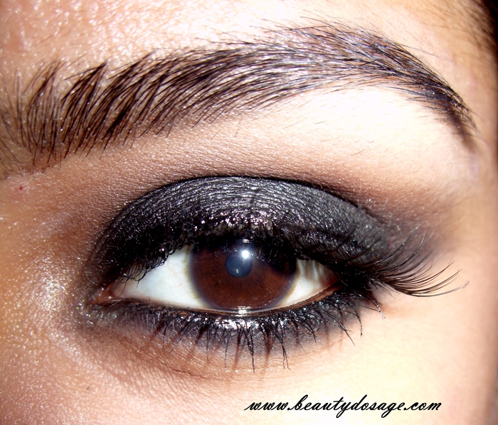 Glamorous black smokey eye Tutorial | Beauty Dosage