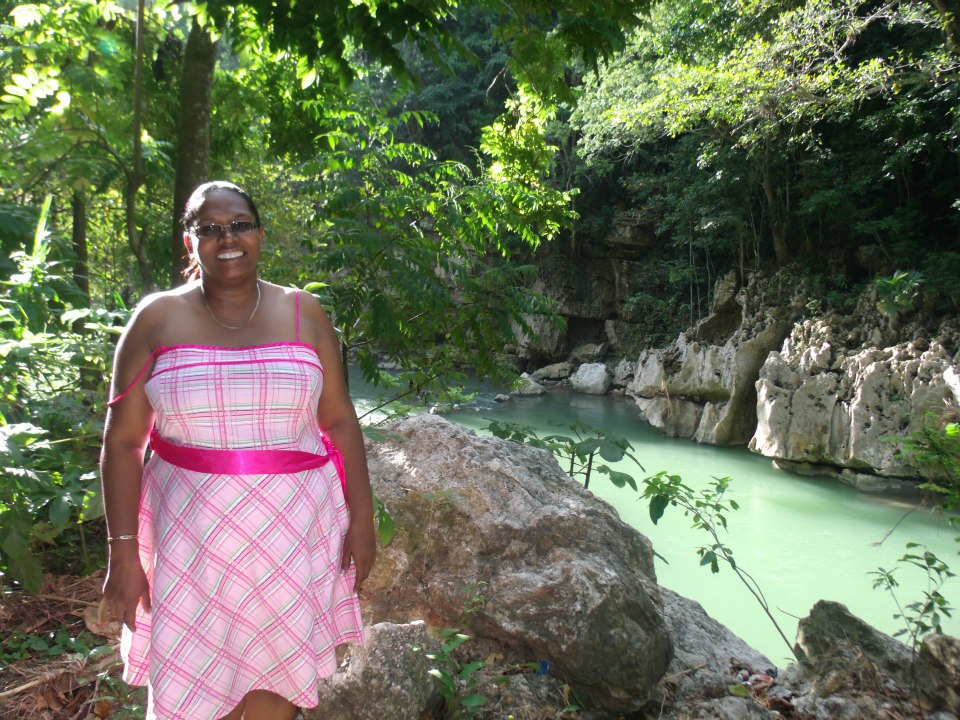 Island Butterfly Travelogue: The Infamous Pum Pum Rock