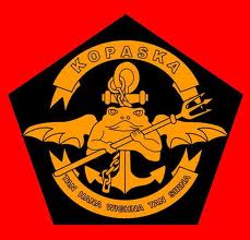 Garuda Militer: Dwikora : Sepak Terjang Pasukan Katak TNI di Singapura ...