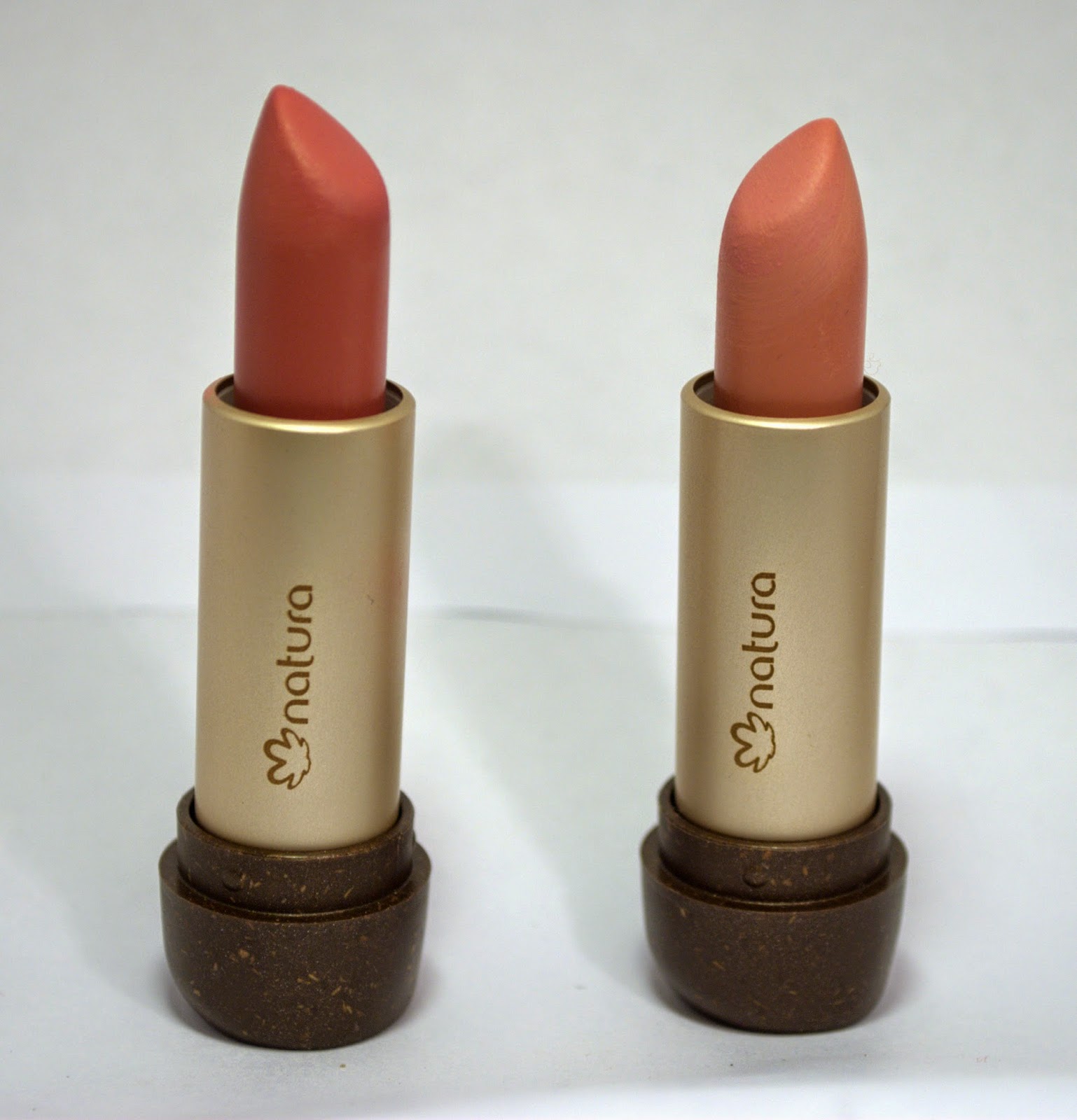 RESEÑA: Labiales Matte - Natura Aquarela - No es fácil ser Minitah