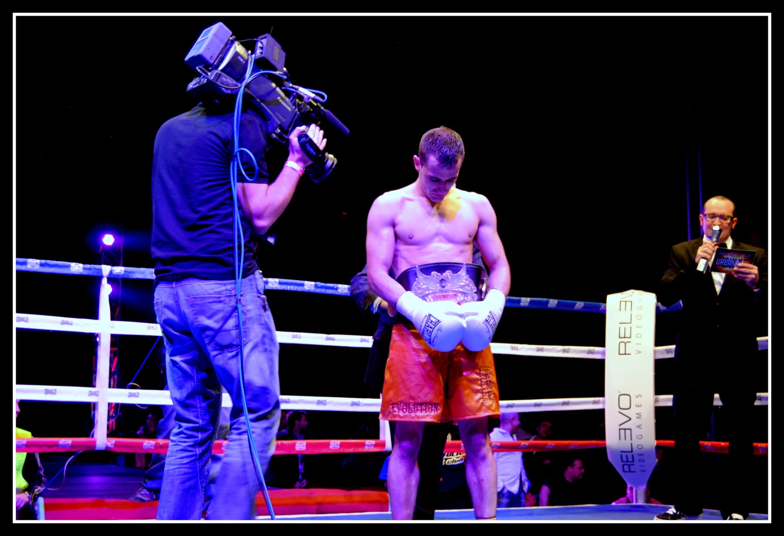 EVOLUTION FIGHT CLUB