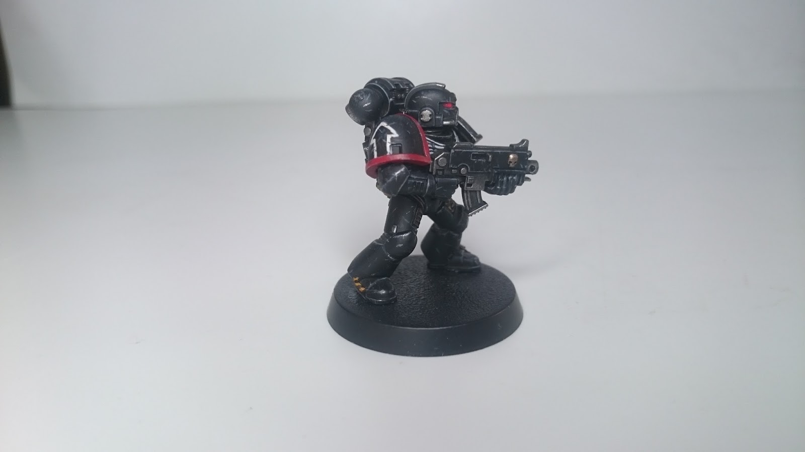 Shadowcl4w's Den: Raven Guard Tactical Squad WIP
