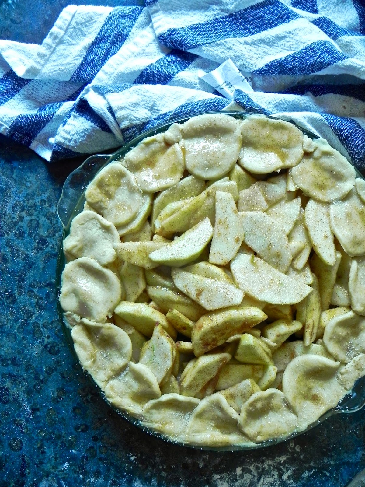 The Rosiest Cheeks: Spelt Apple Tart