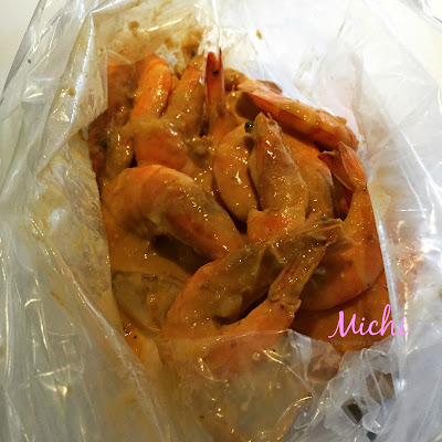 Michi Photostory: Shrimp Bucket