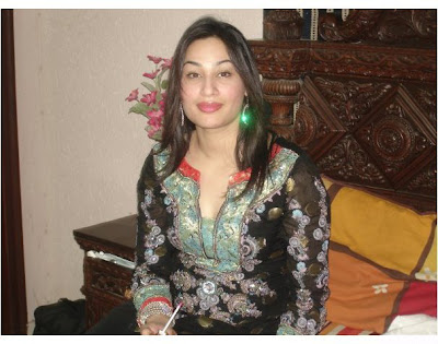 Pakistani Actresses and Models: Humera Arshad @ Pakistani Singer New ...