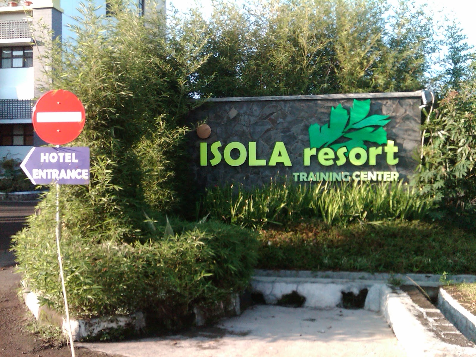 herdiansyah agus: Foto Isola Resort (hotel) UPI Bandung, Indomesia