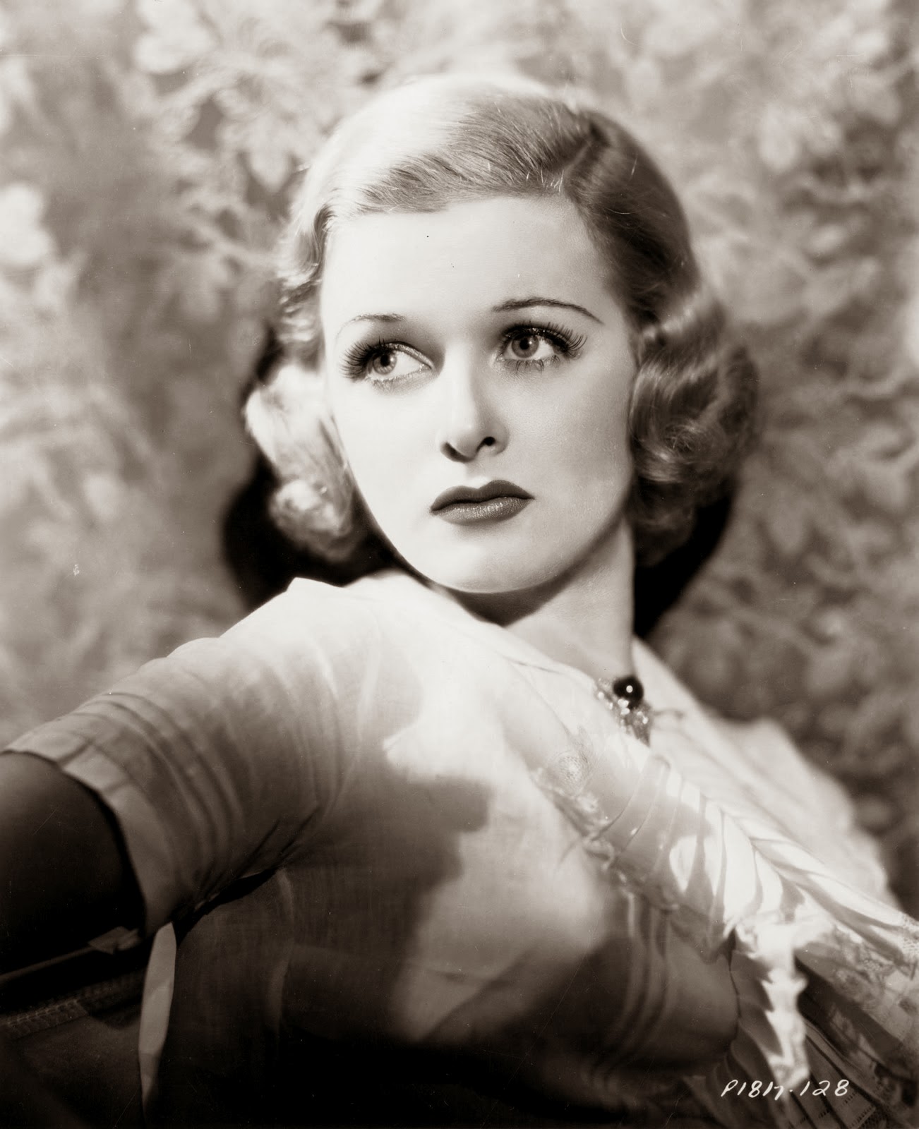 Slice of Cheesecake: Joan Bennett, pictorial