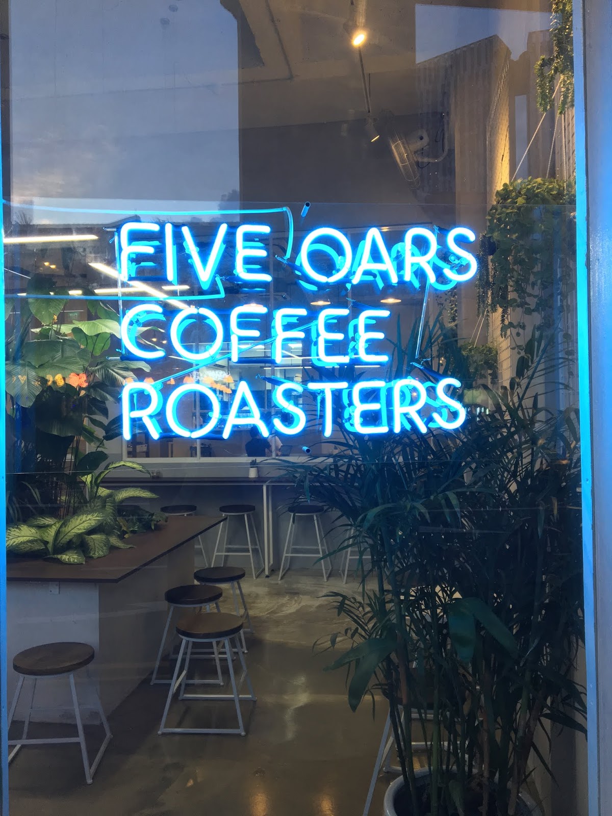 REVIEW: FIVE OARS COFFEE ROASTER