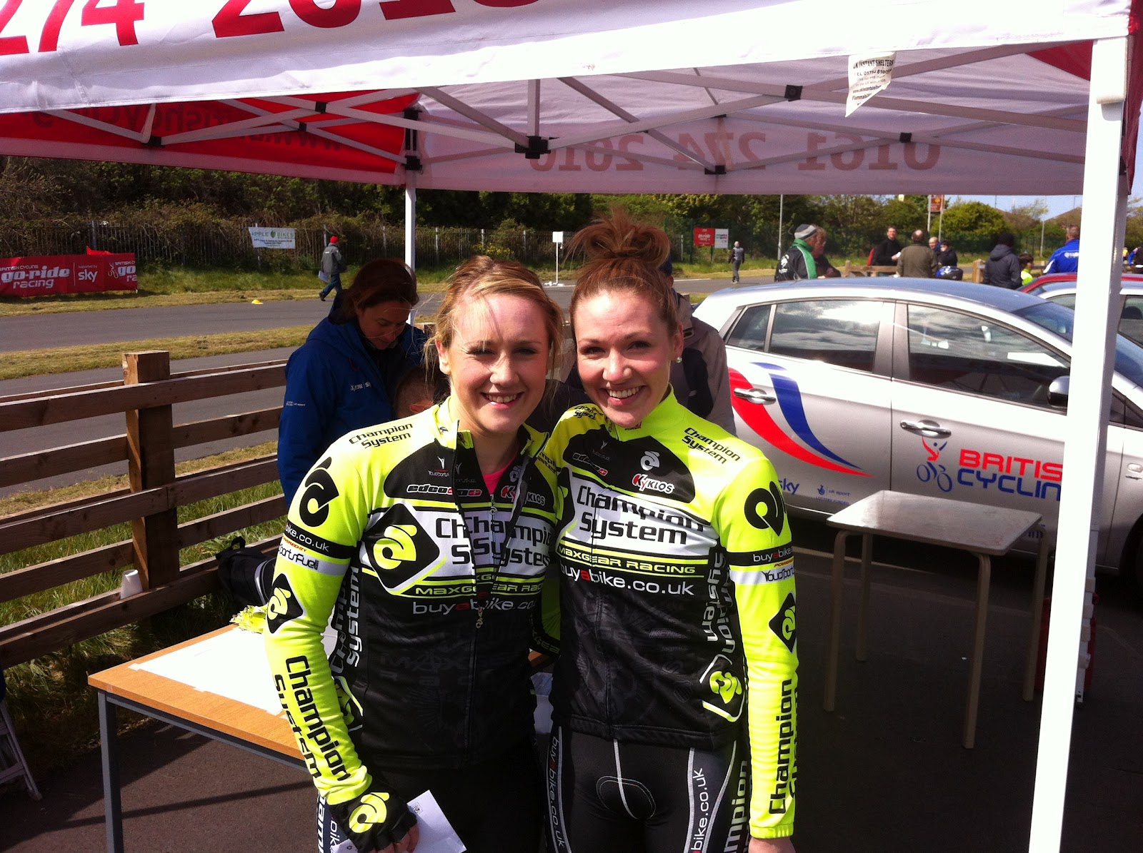 Maxgear Womens Race Team: Rider blog update: Hayley wins at Blackpool!