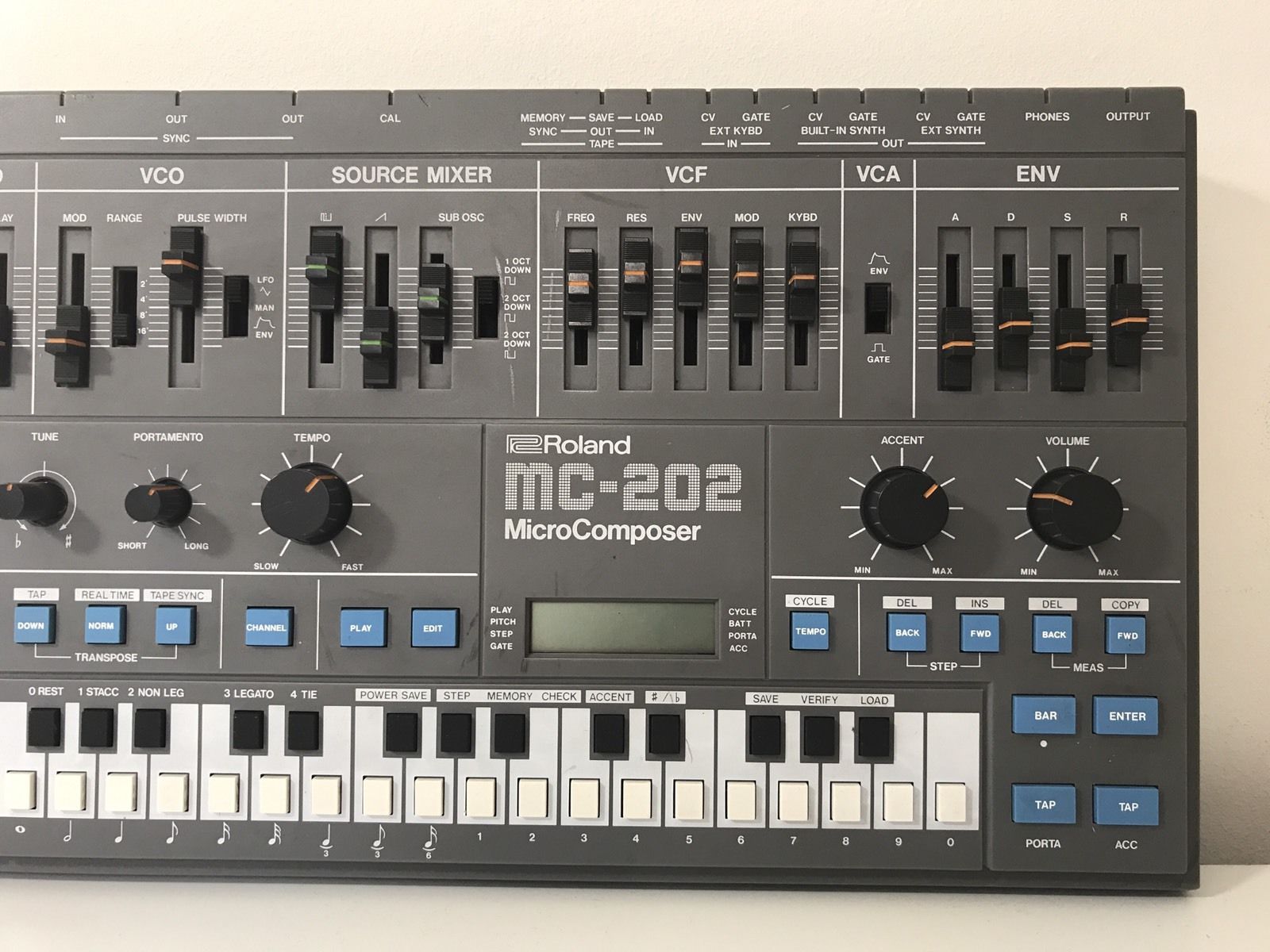 MATRIXSYNTH: Roland MC202 SN 339600