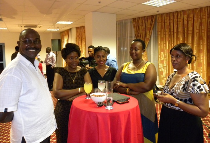 ERICK SHIGONGO AUNGANA NA WADAU WENGINE KUSHIRIKI UZINDUZI WA FLORA ...